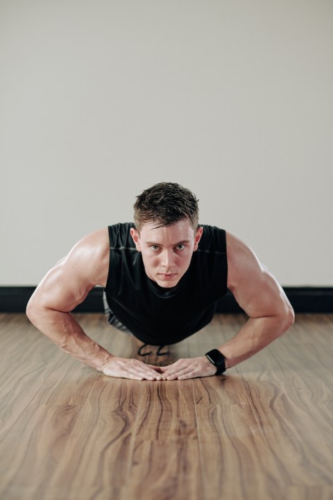 Diamond Push Ups Muscles Worked, Benefits, and How To Guide - Outdoor ...