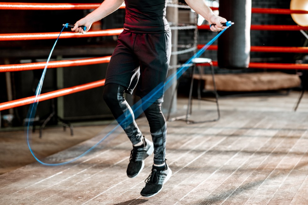 Jumping Rope vs Running: The Ultimate Cardio Showdown - Outdoor Muscle